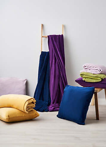 365 by Freemans Pack of 2 Soft Fleece Throws | bonprix